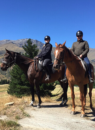 Car Rental Queenstown Airport - Car Hire Queenstown - GO Rentals